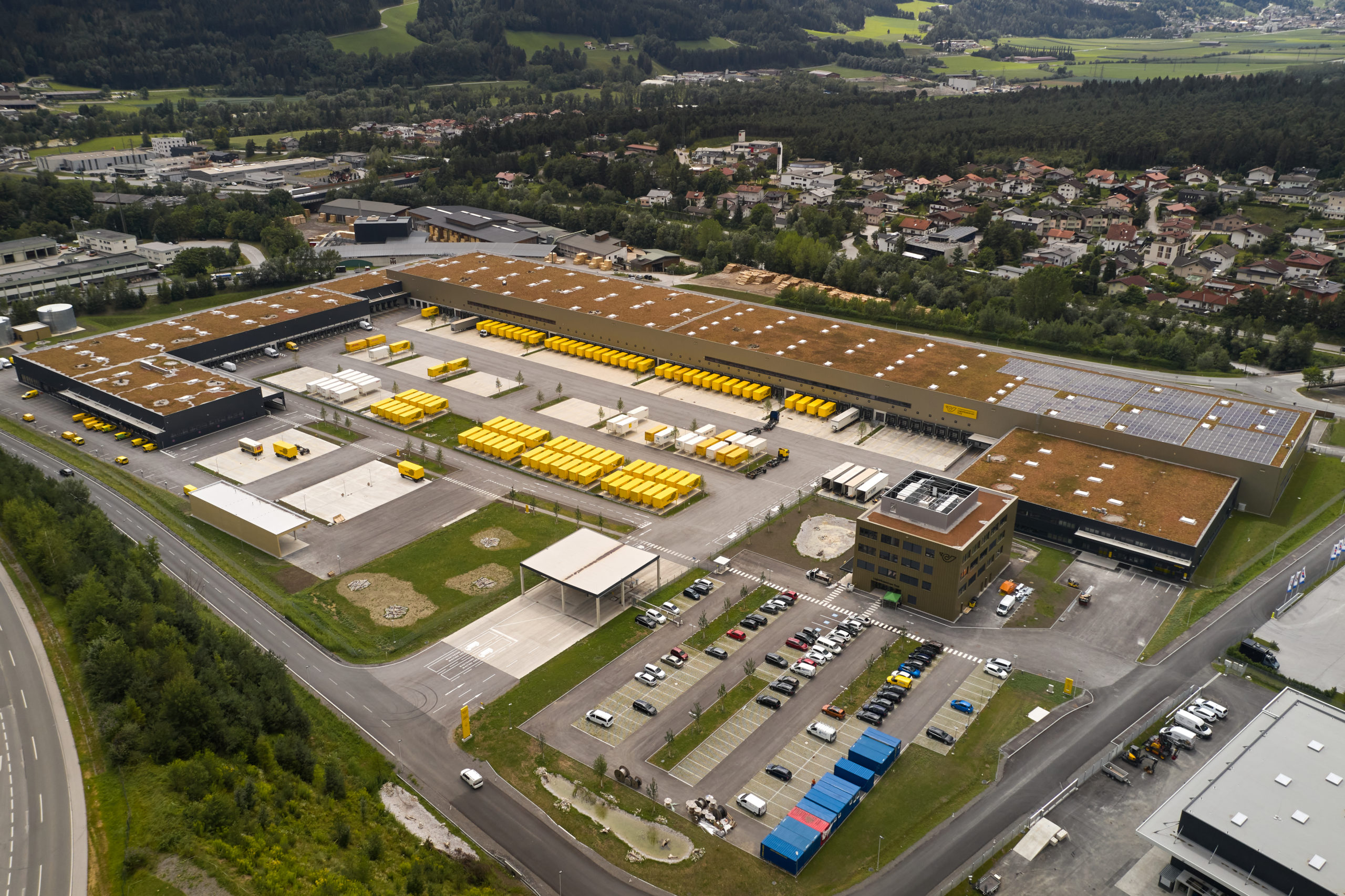 Optimal postiert - Neues Gelb-Grünes Logistikherz - Bundesvereinigung ...